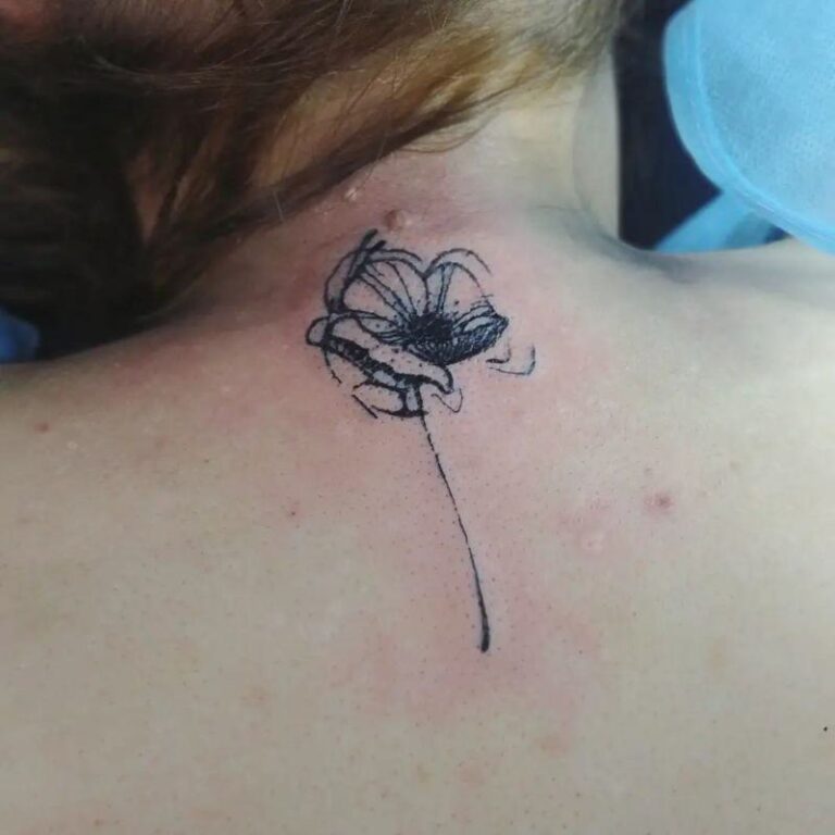 Poppy Flower Tattoo: Meanings & 30 Design Ideas - Nomi Chi